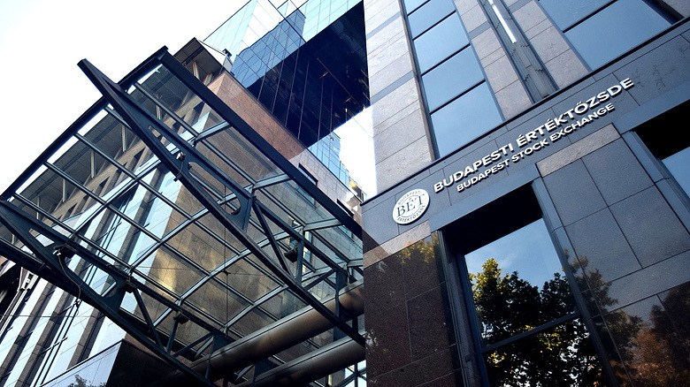 MOL and OTP Lift BUX, Forint Strengthens